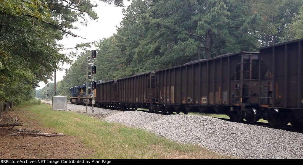 CSX ES44AC-H's 3129 and 3136 lead a SB coal train